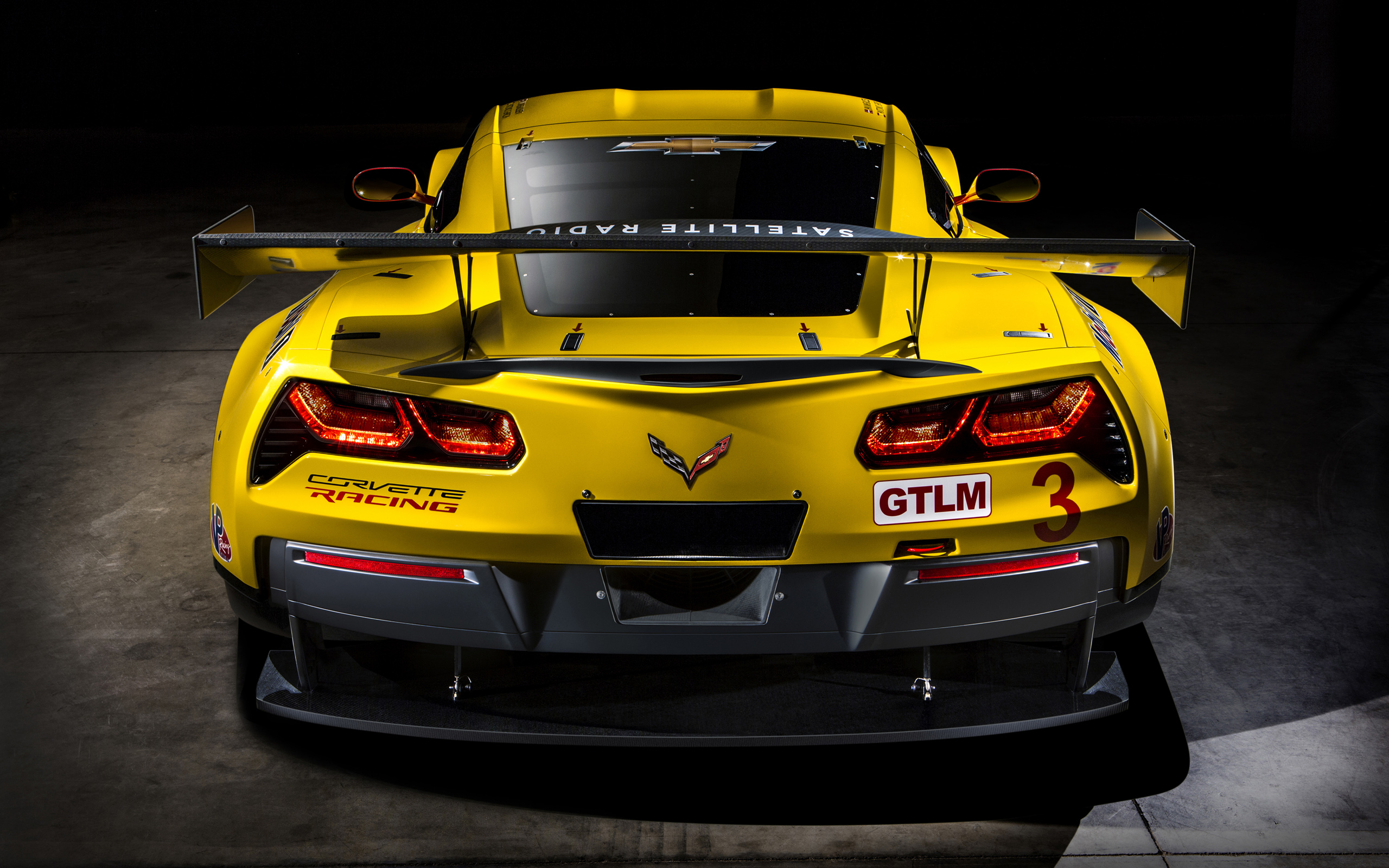 Download Chevrolet Vehicle Chevrolet Corvette HD Wallpaper