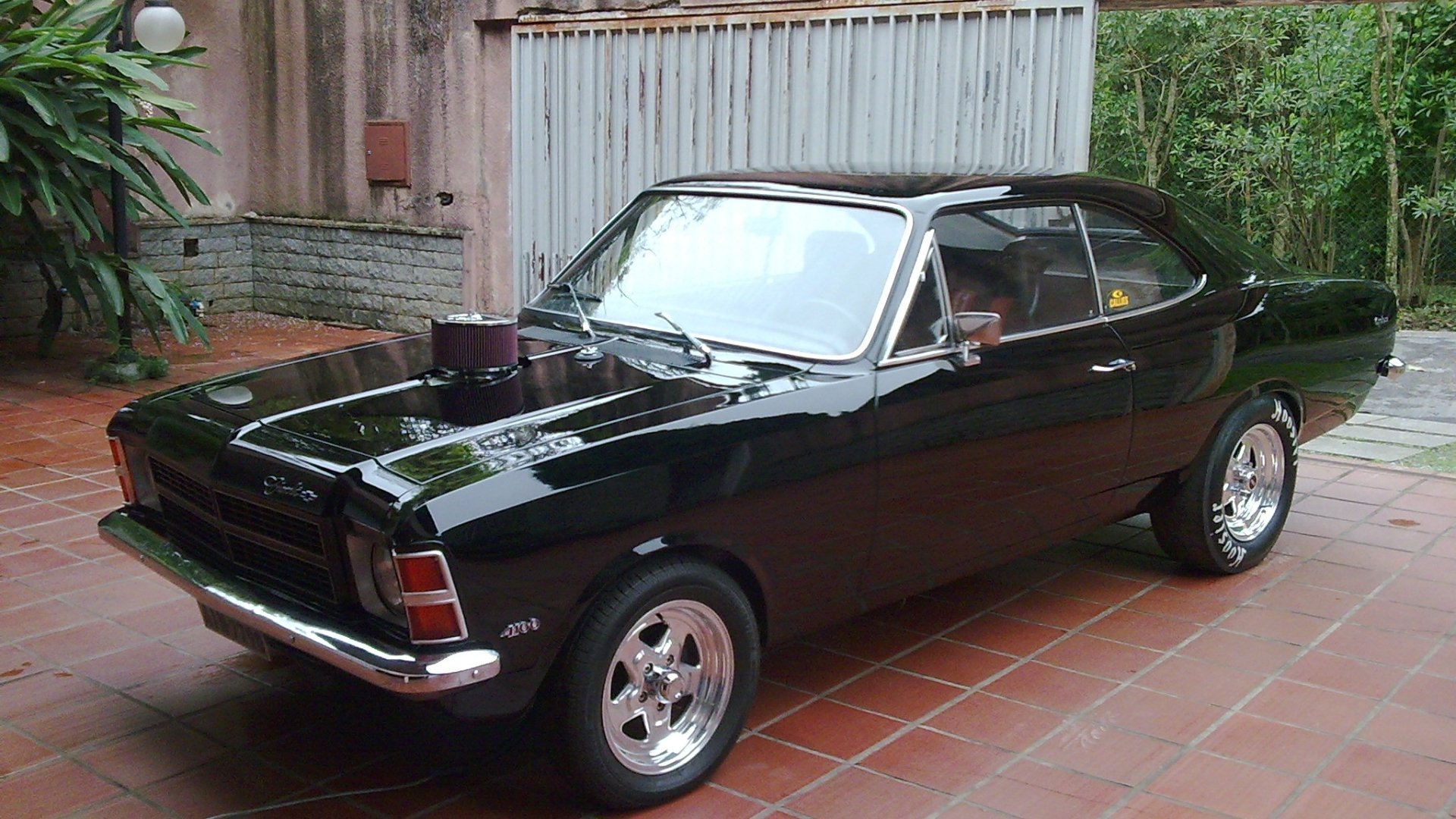 Classic Chevrolet Opala Comodoro – HD Vehicle Wallpaper Excellence