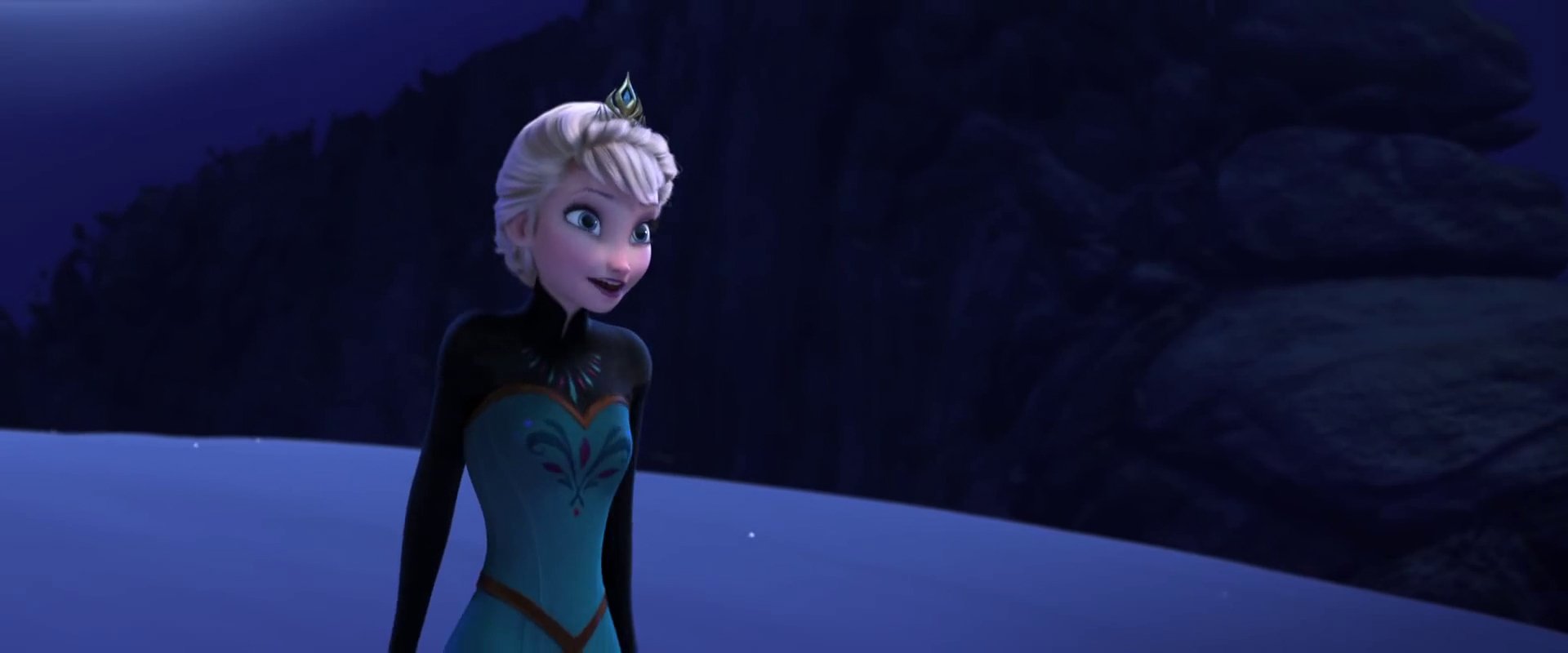 Elsa’s Enchanted Night – HD Frozen Movie Wallpaper