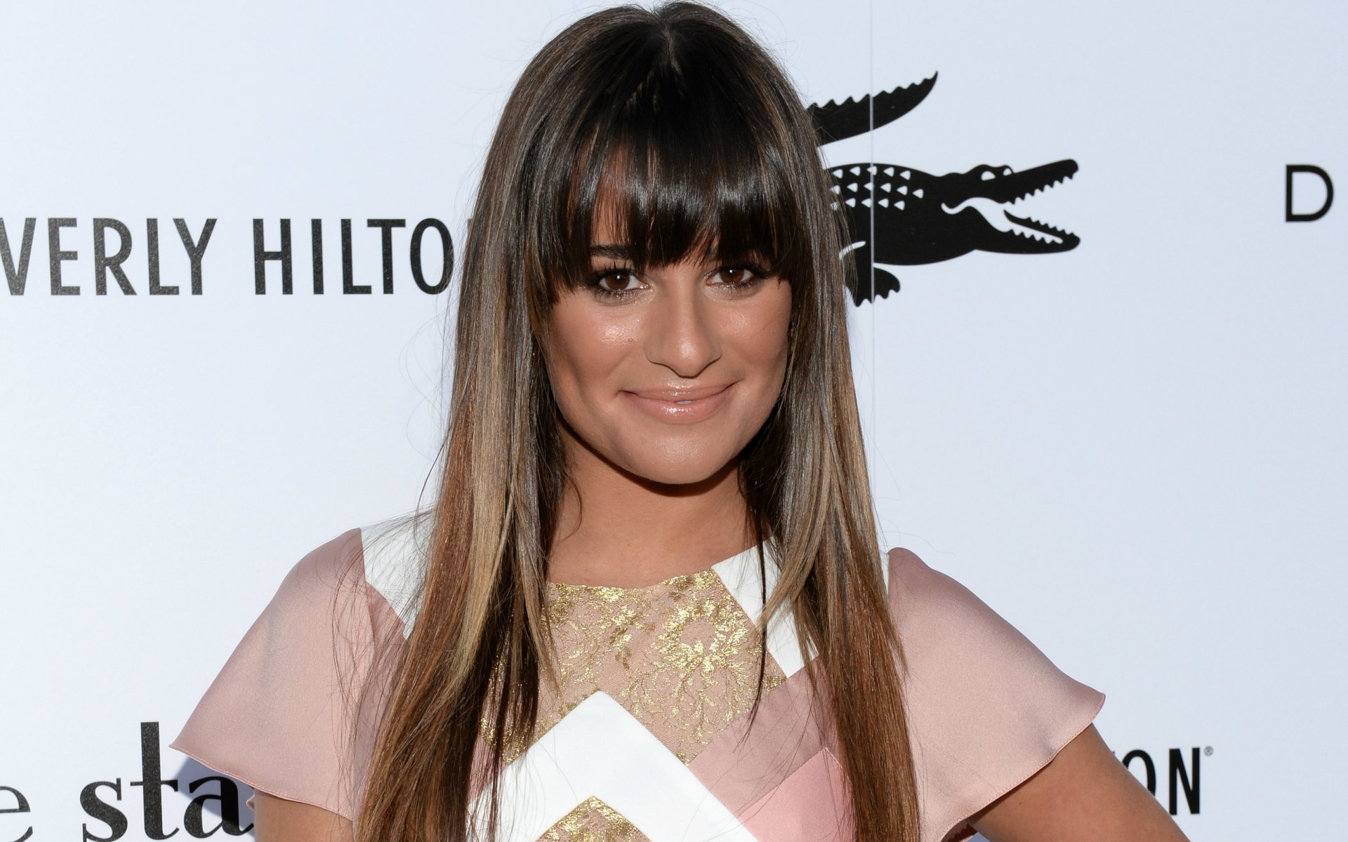 Download American Actress Celebrity Lea Michele HD Wallpaper