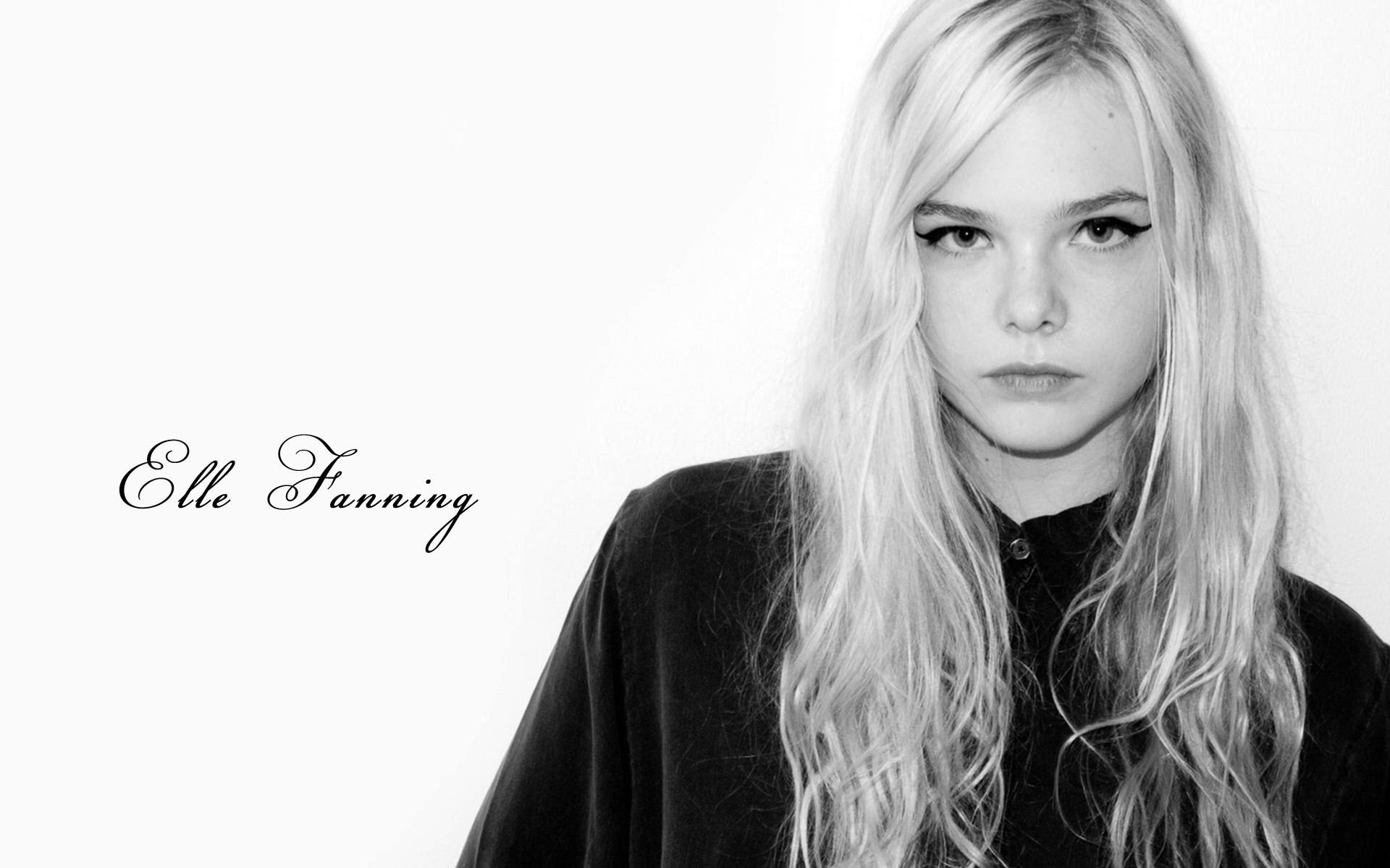 Download American Actress Celebrity Elle Fanning HD Wallpaper