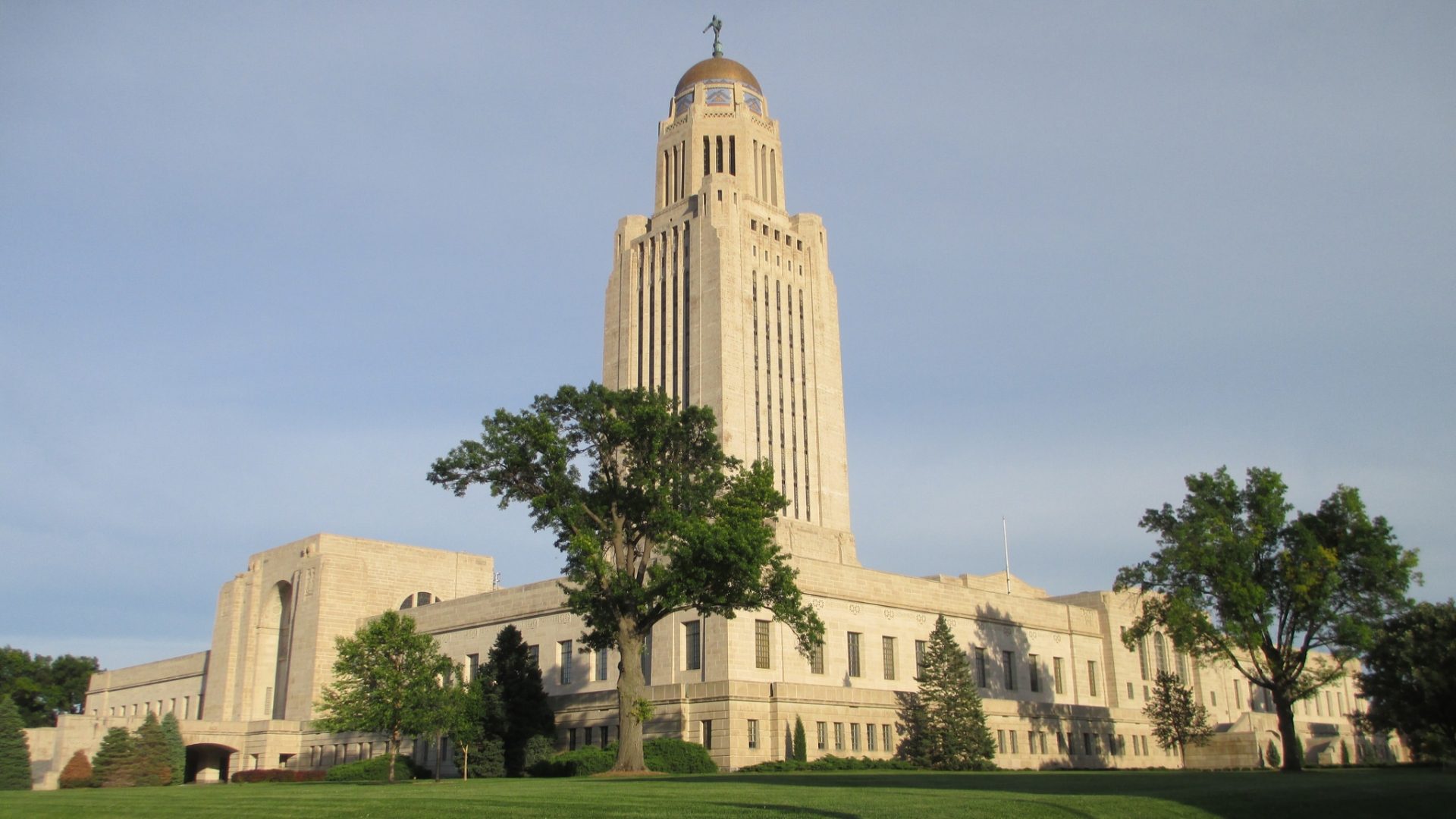 Download Man Made Nebraska State Capitol HD Wallpaper