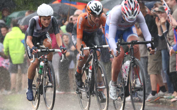 [10+] Cycling 4k Wallpapers