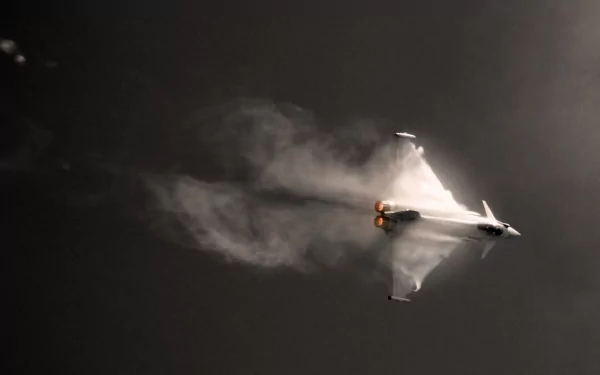 Eurofighter Typhoon in 4K Ultra HD: Military Excellence Above the Alps