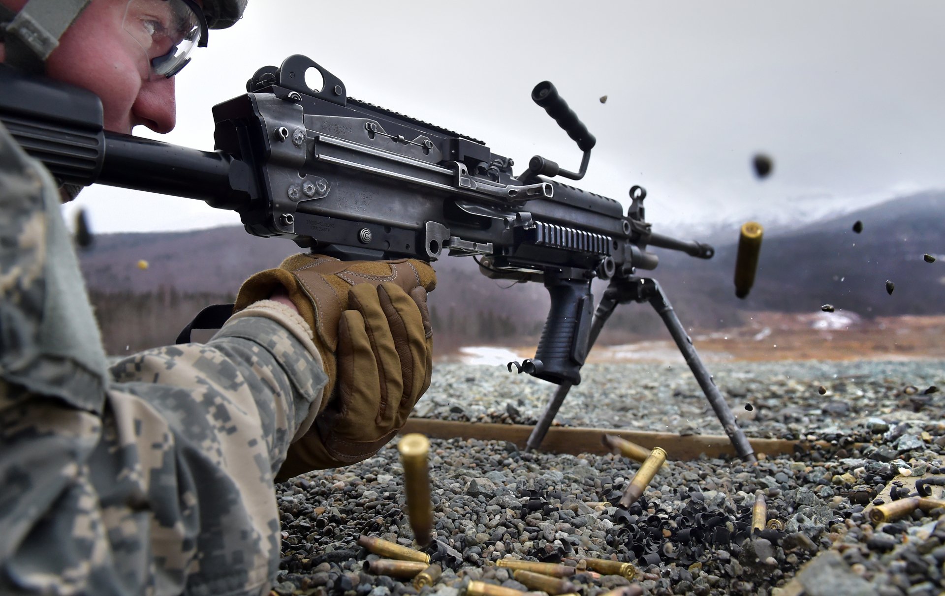 4K Ultra HD Soldier in Action: Precision and Power on the Battlefield