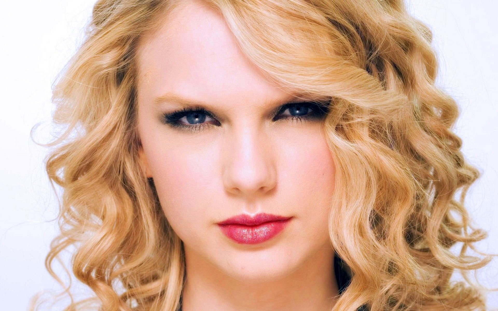 Download Music Taylor Swift HD Wallpaper | 1920x1200 | Wallpaper Abyss