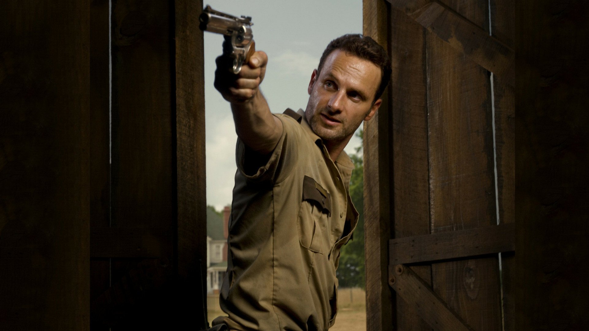 Rick Grimes Gun Wallpaper HD Wallpaper: The Walking Dead, Gun, Andrew