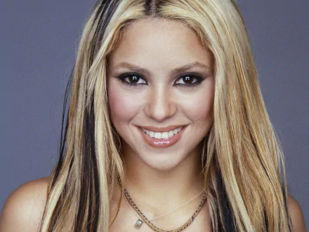Shakira - Desktop Wallpapers, Phone Wallpaper, PFP, Gifs, and More!