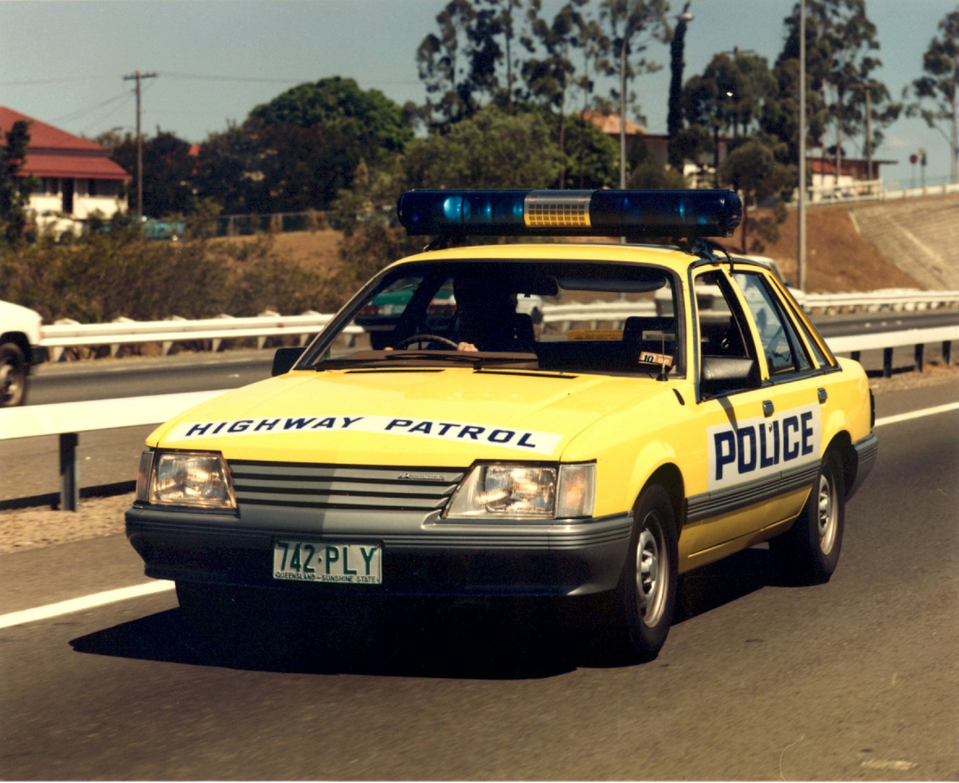 Download Car Vehicle Police HD Wallpaper | 2363x1931 | Wallpaper Abyss