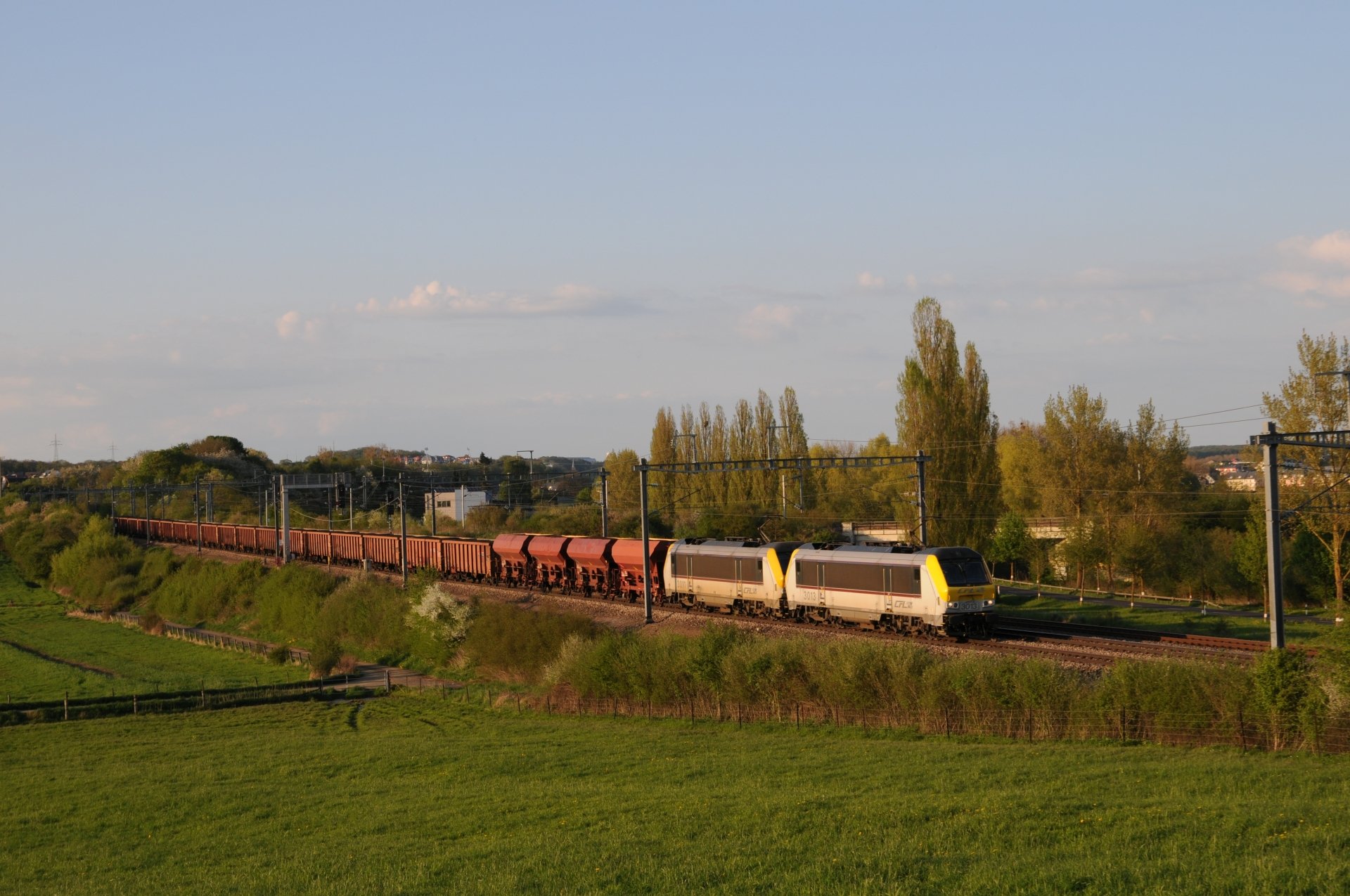 Download Vehicle Train 4k Ultra HD Wallpaper