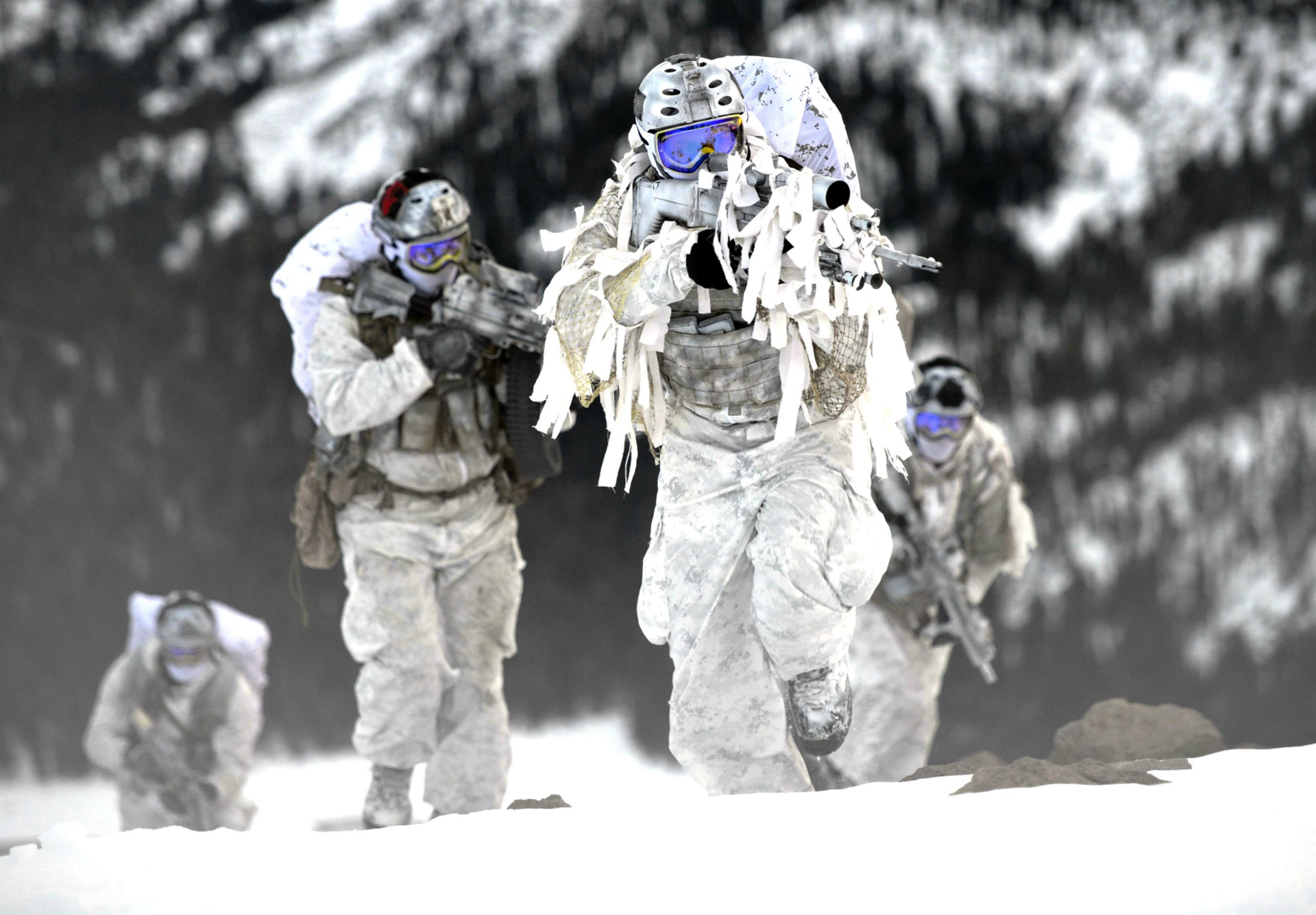 Elite Snow Troopers: HD Military Soldier Wallpaper