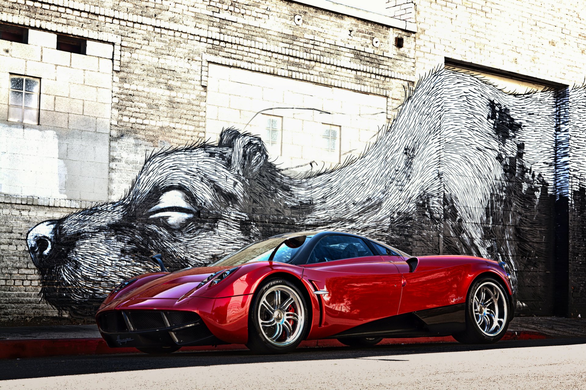 Pagani Huayra — 2K Urban Supercar Wallpaper | 3200x2133 | Wallpaper Abyss