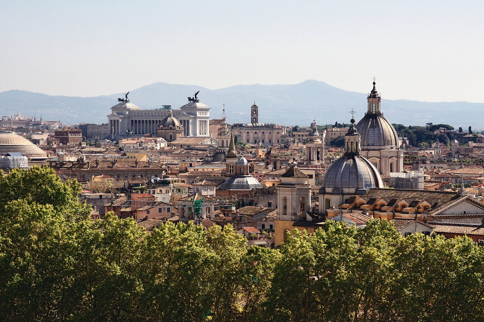 Vista de Roma desde castillo Sant Angelo by LANC