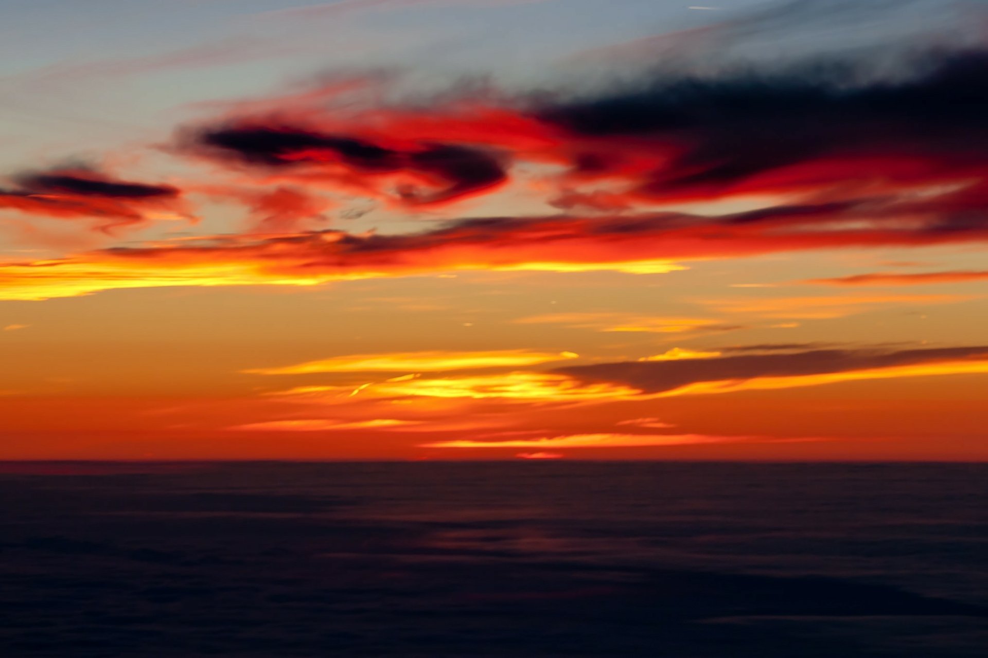 Download Sea Nature Sunset HD Wallpaper | 2048x1365 | Wallpaper Abyss