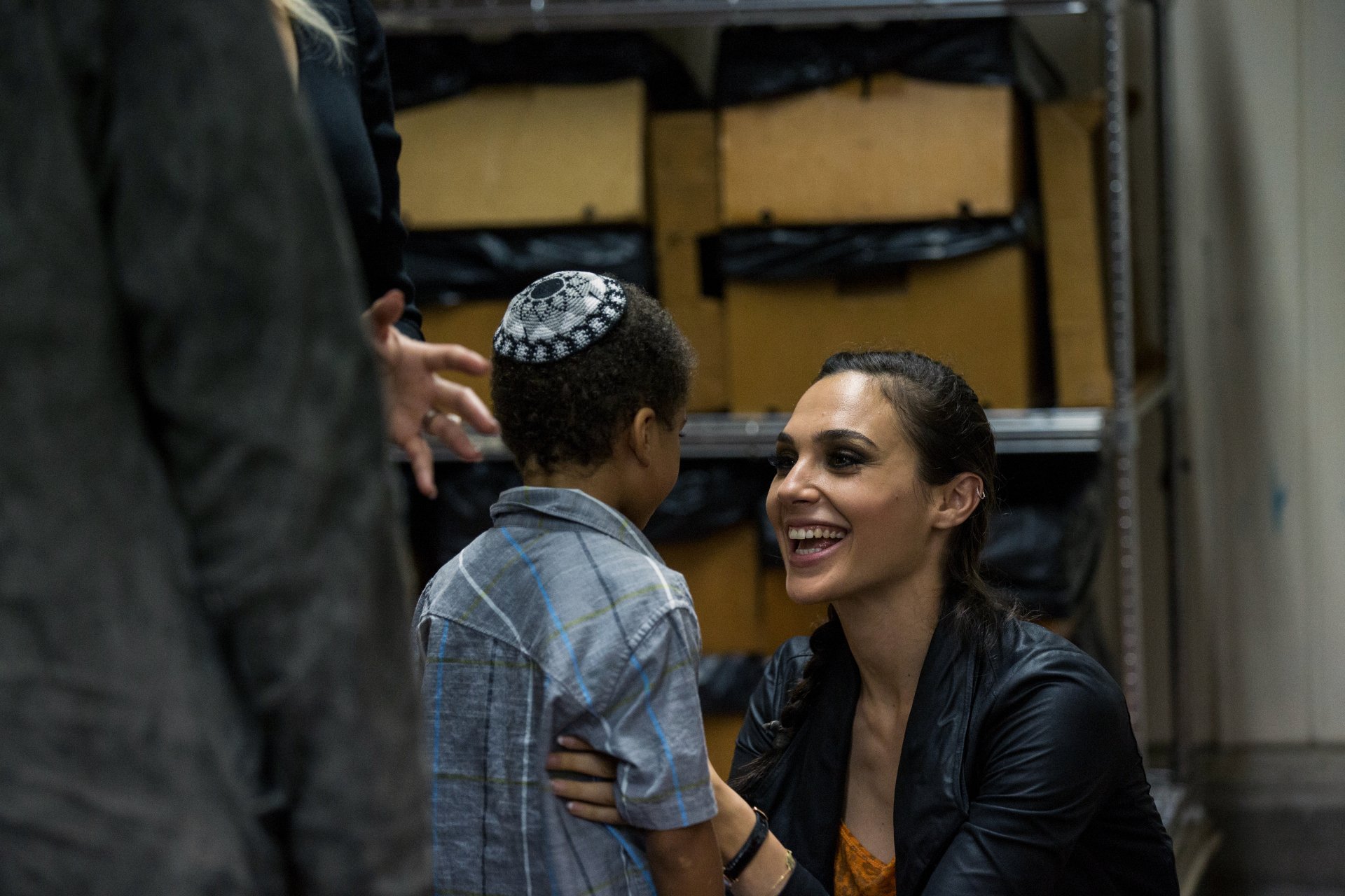 Gal Gadot in Triple 9 – Stunning 4K Ultra HD Movie Wallpaper