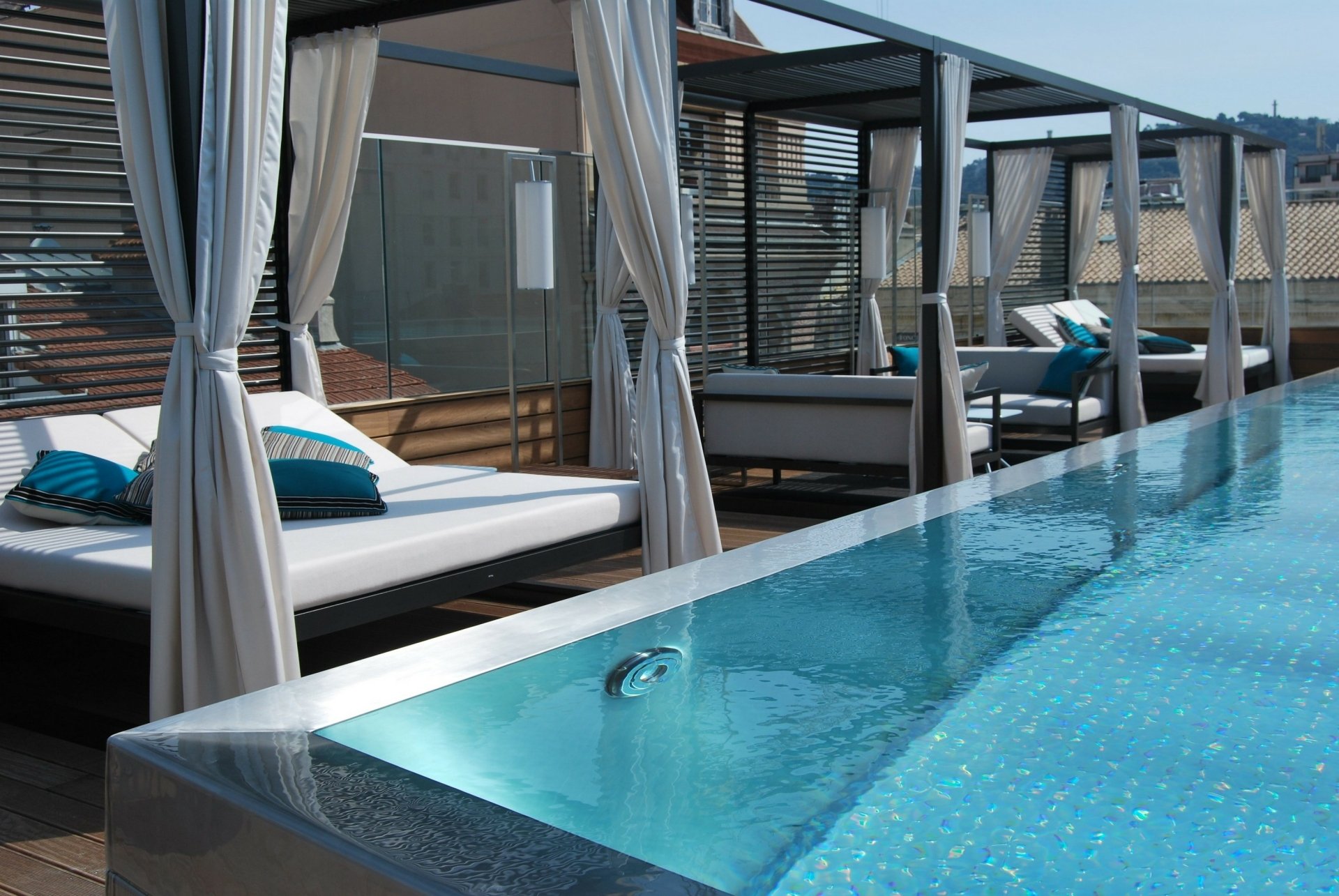 Download Man Made Pool HD Wallpaper