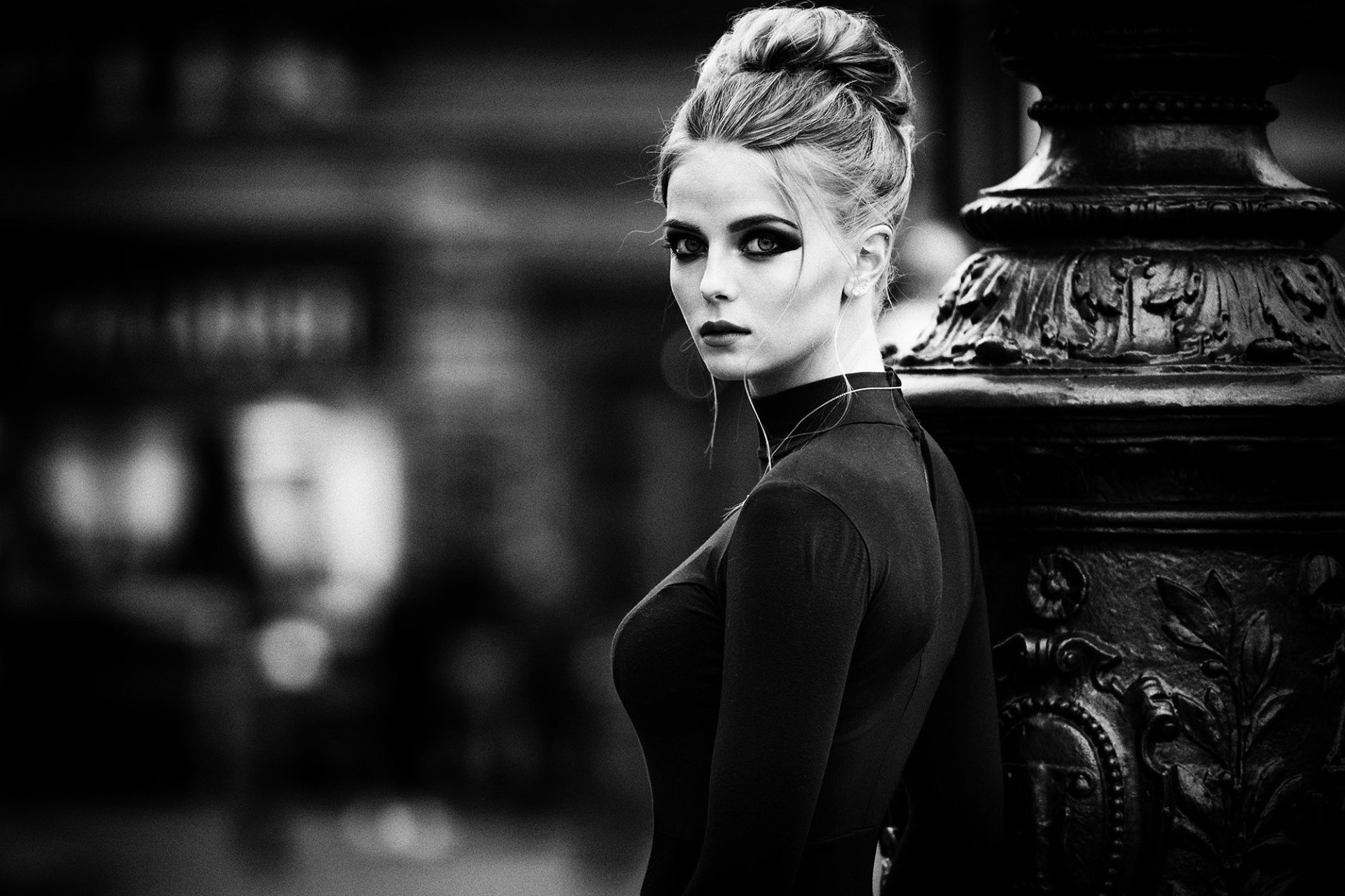 Timeless Elegance: Black & White Model HD Wallpaper by Mark Prinz