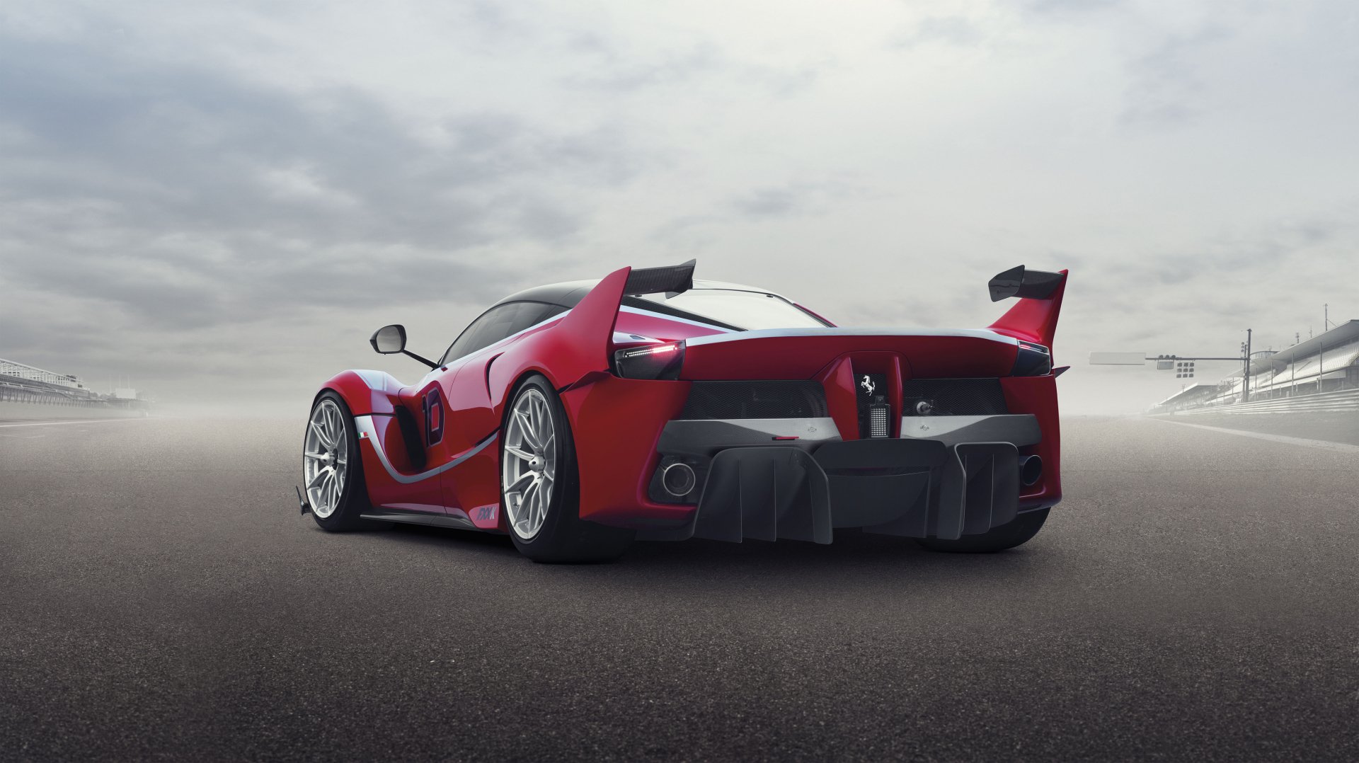 Ferrari FXX K Racing Beast — Race Car 2K Quad HD Wallpaper