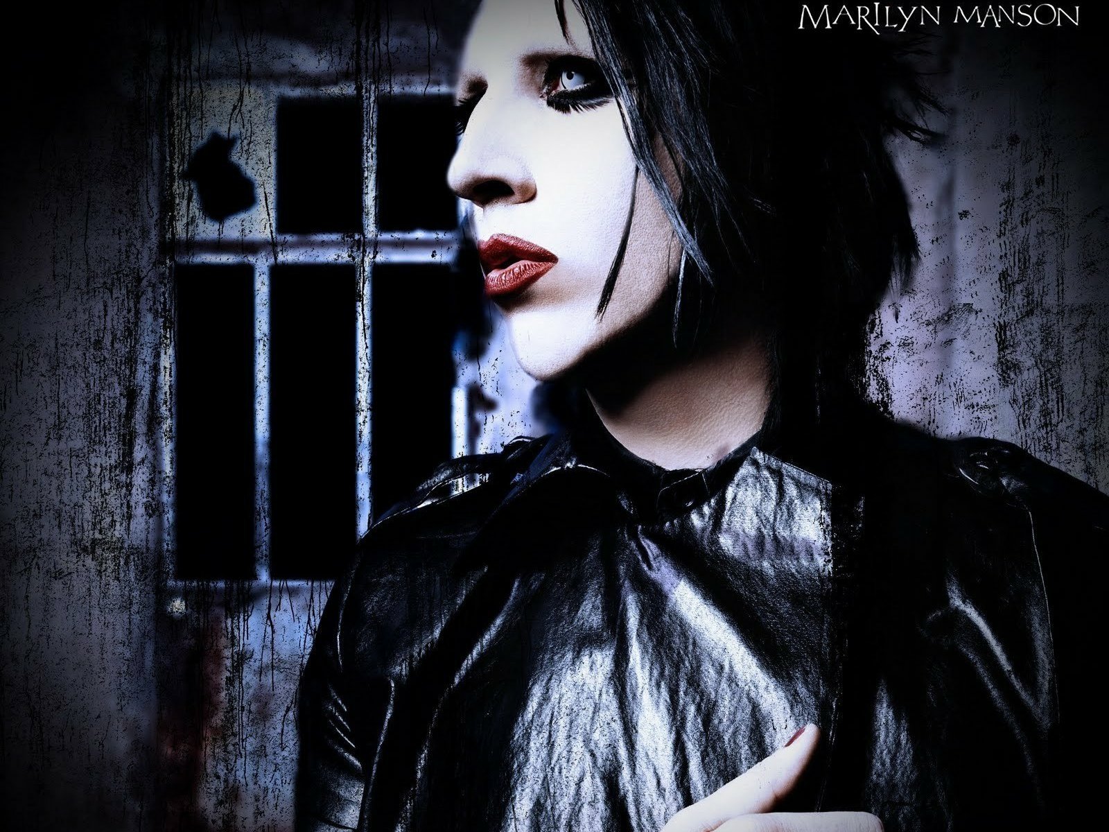 Marilyn Manson Industrial Metal HD Wallpaper: Dark Heavy Metal Vibes