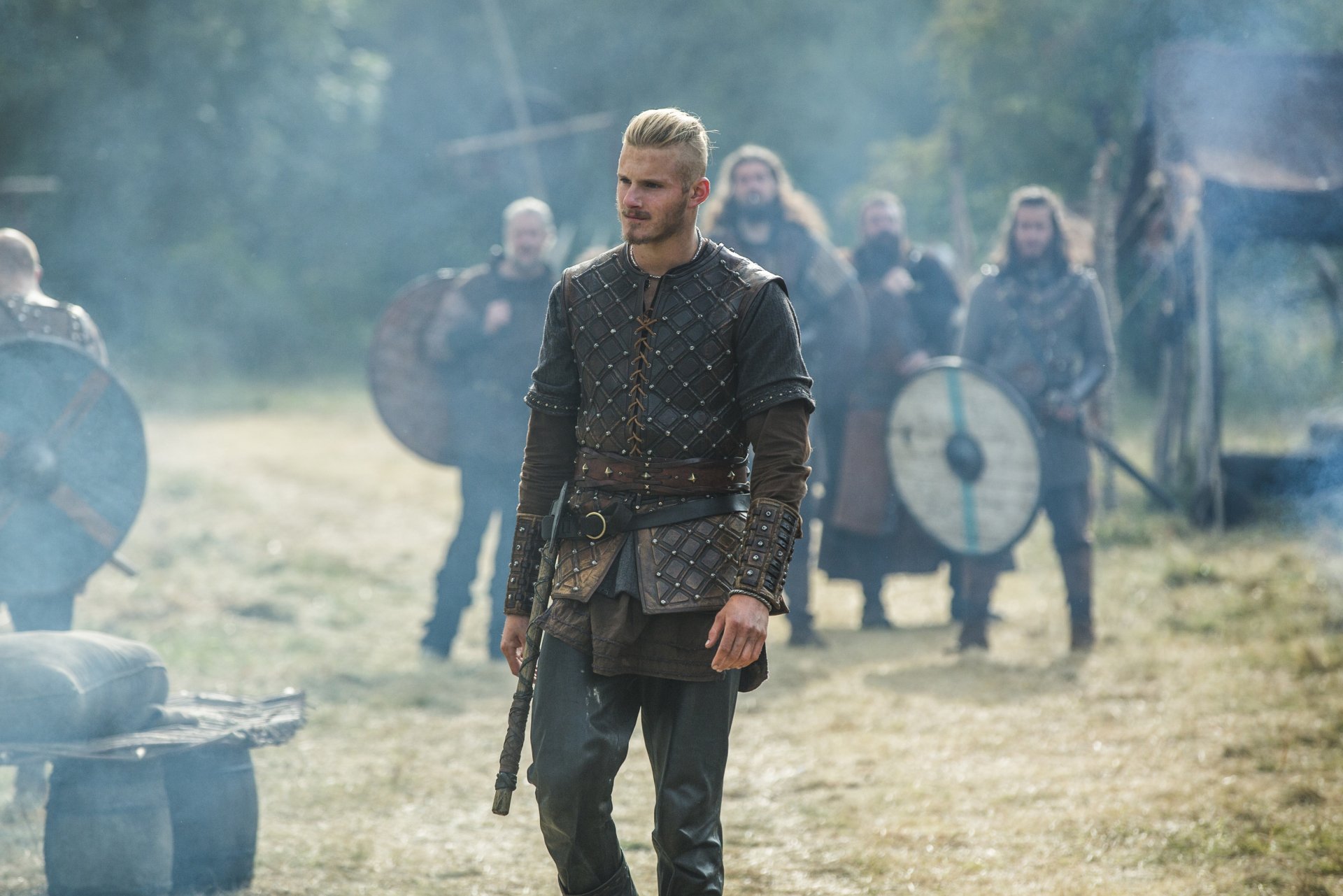 Download TV Show Vikings (2013) HD Wallpaper | 3300x2202 | Wallpaper Abyss