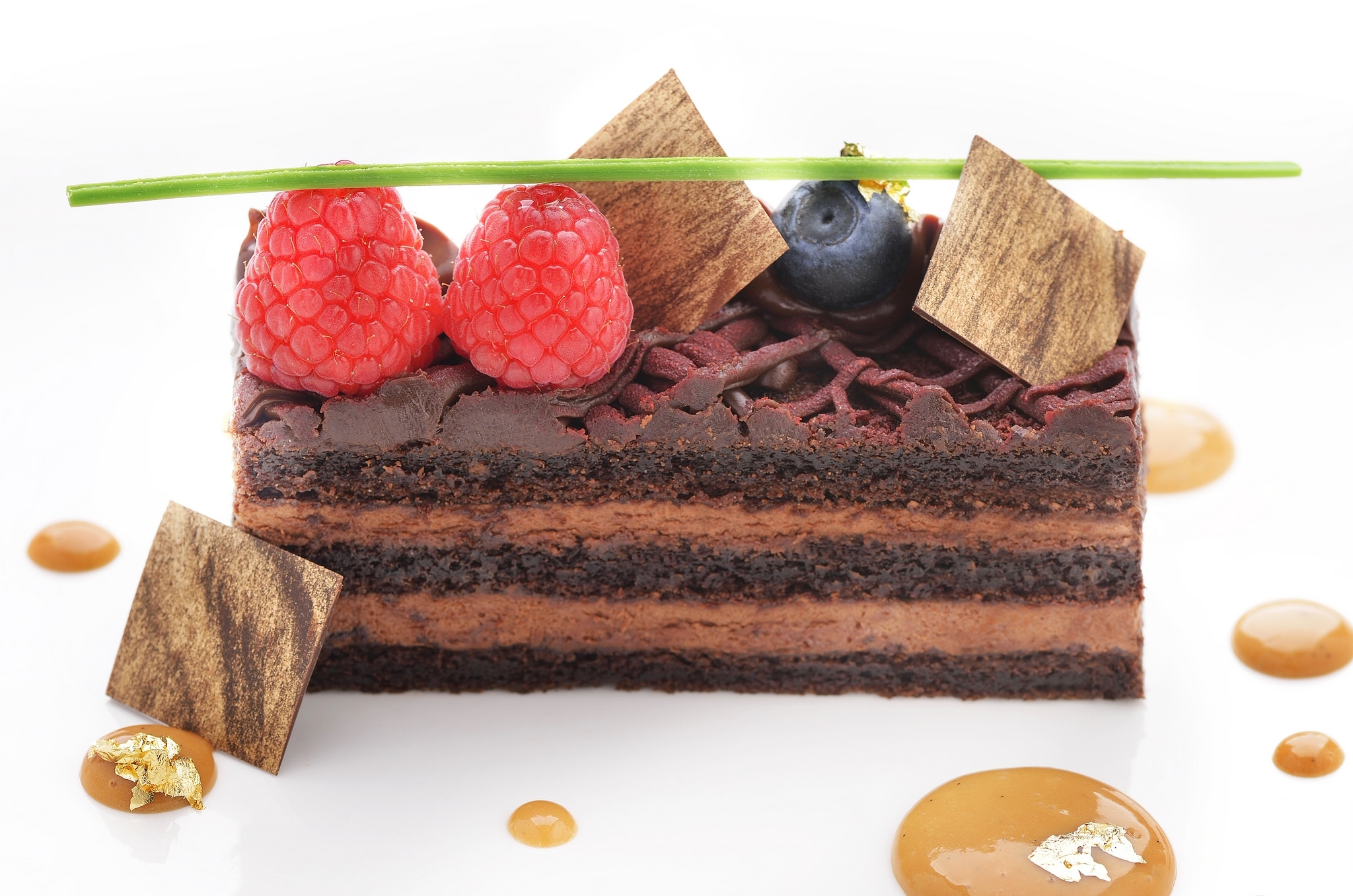 Download Raspberry Chocolate Pastry Food Dessert HD Wallpaper