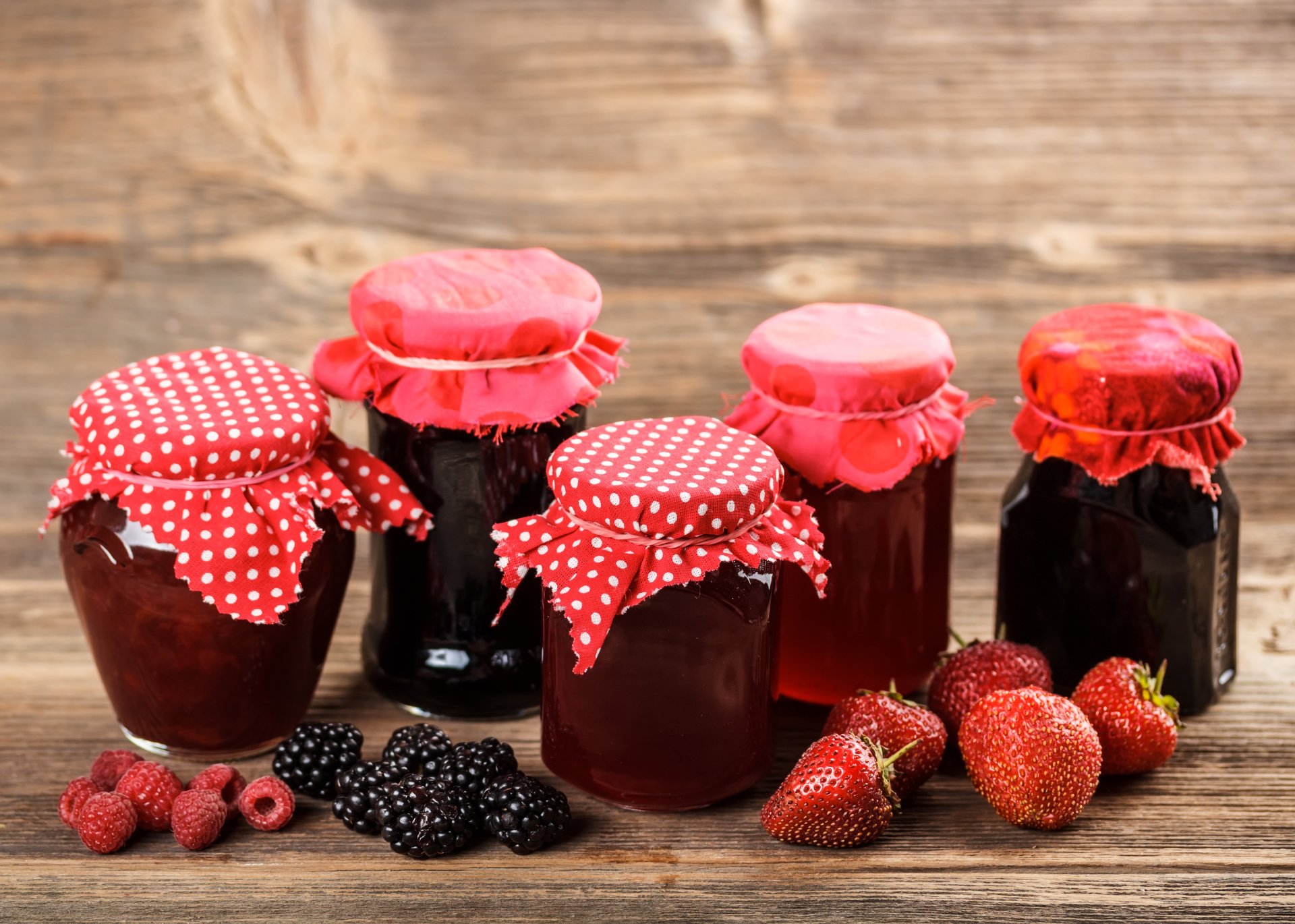 Berry Bliss: 4K Ultra HD Jam Jar Still Life with Strawberry, Blackberry ...