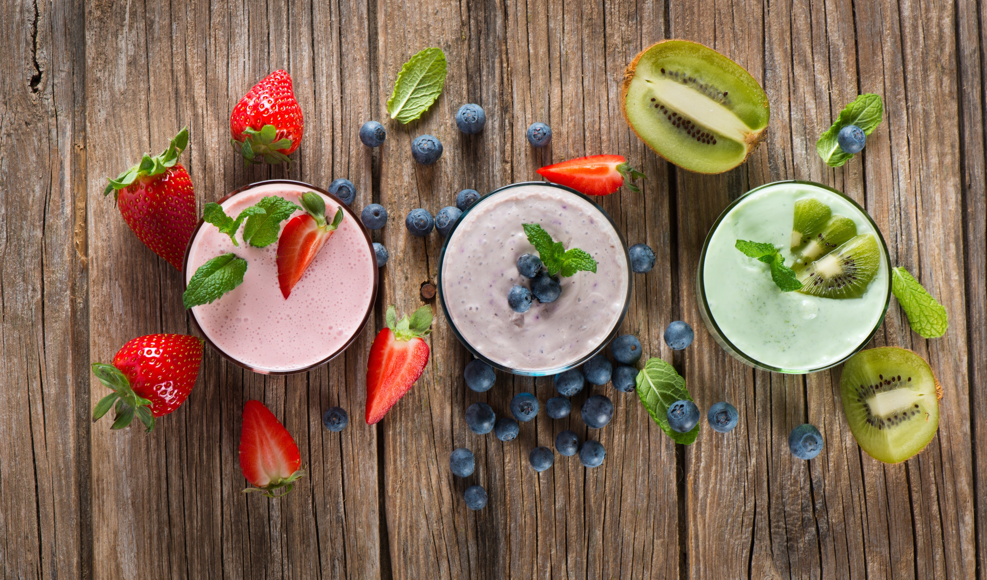 Download Kiwi Blueberry Strawberry Fruit Drink Food Smoothie 4k Ultra ...