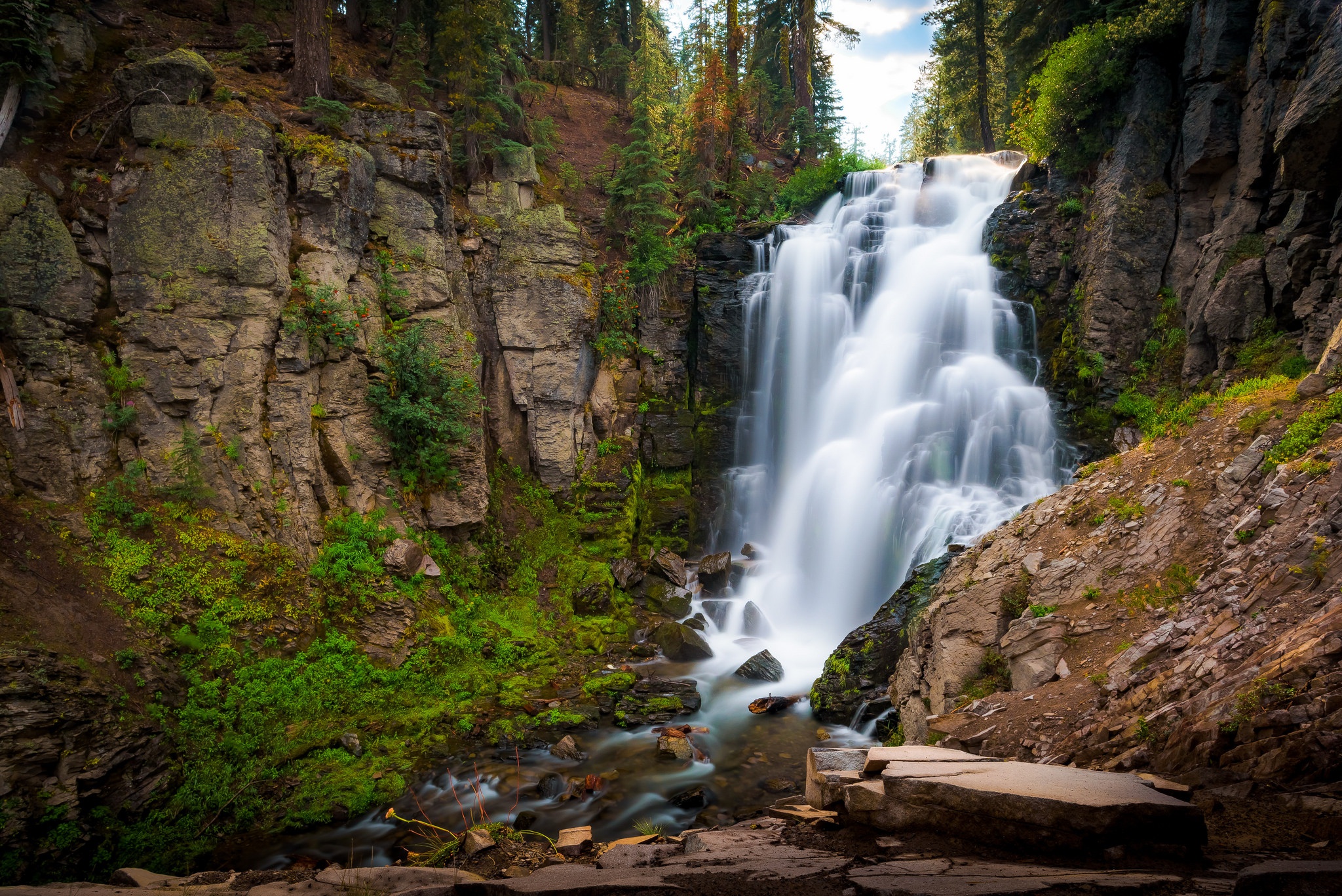 Download River Cliff Nature Waterfall HD Wallpaper