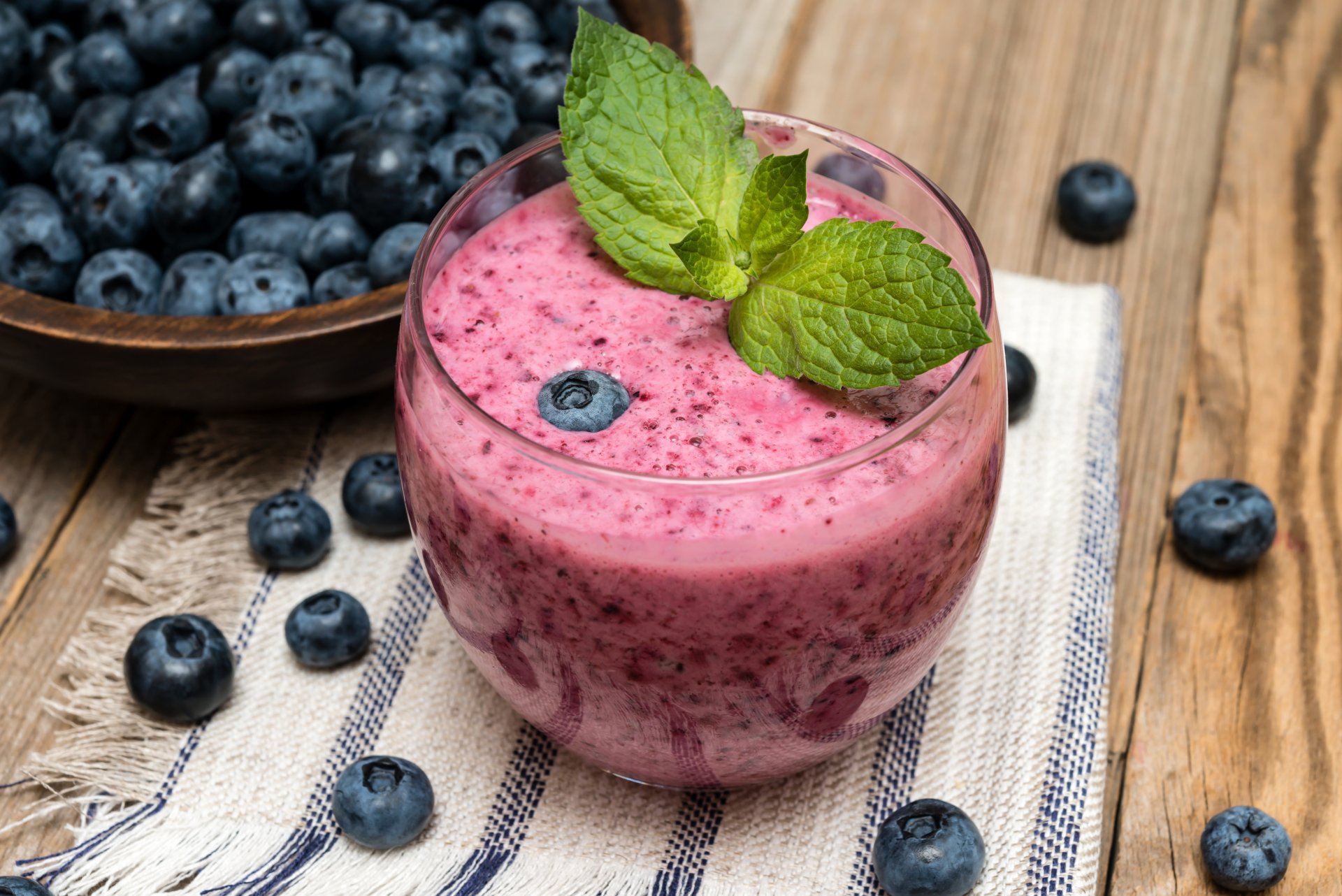 Download Fruit Berry Glass Blueberry Drink Food Smoothie 4k Ultra HD ...