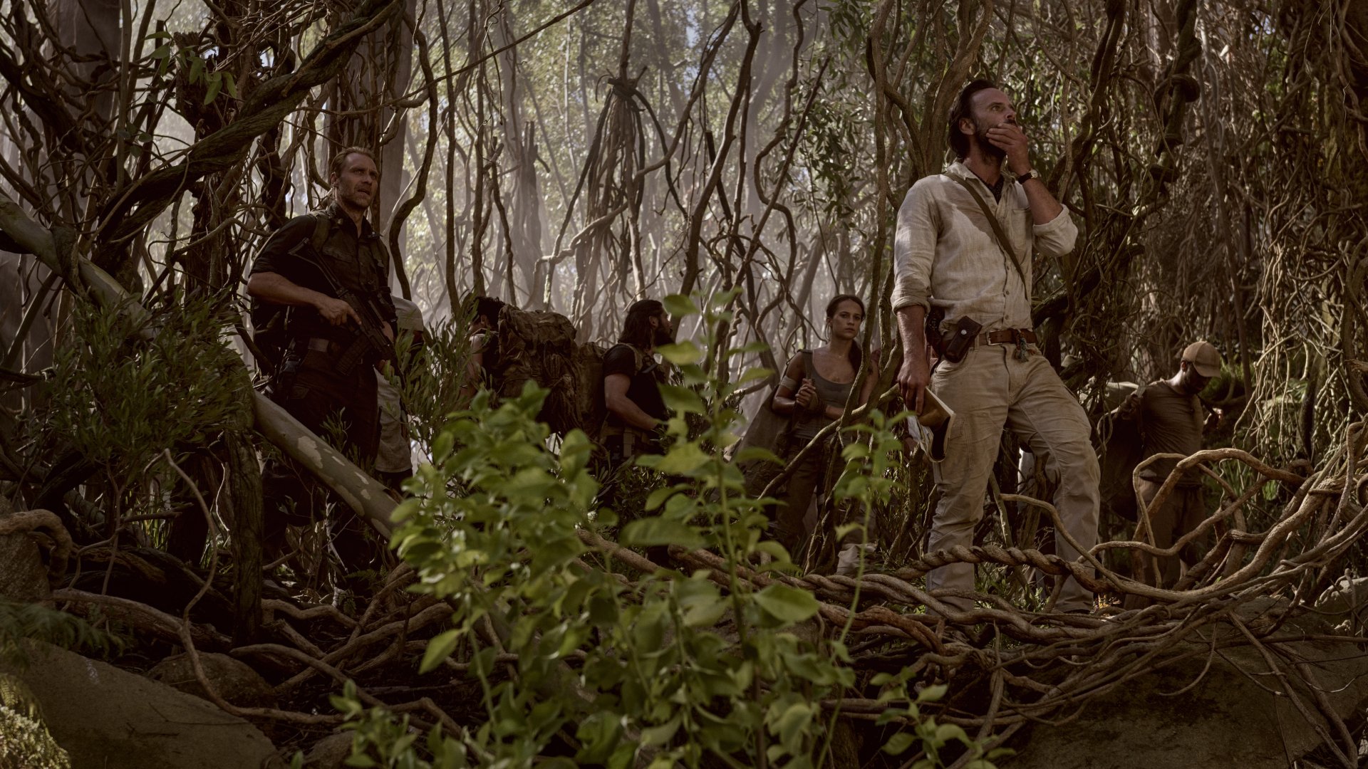 Download Lara Croft Alicia Vikander Walton Goggins Mathias Vogel Movie ...