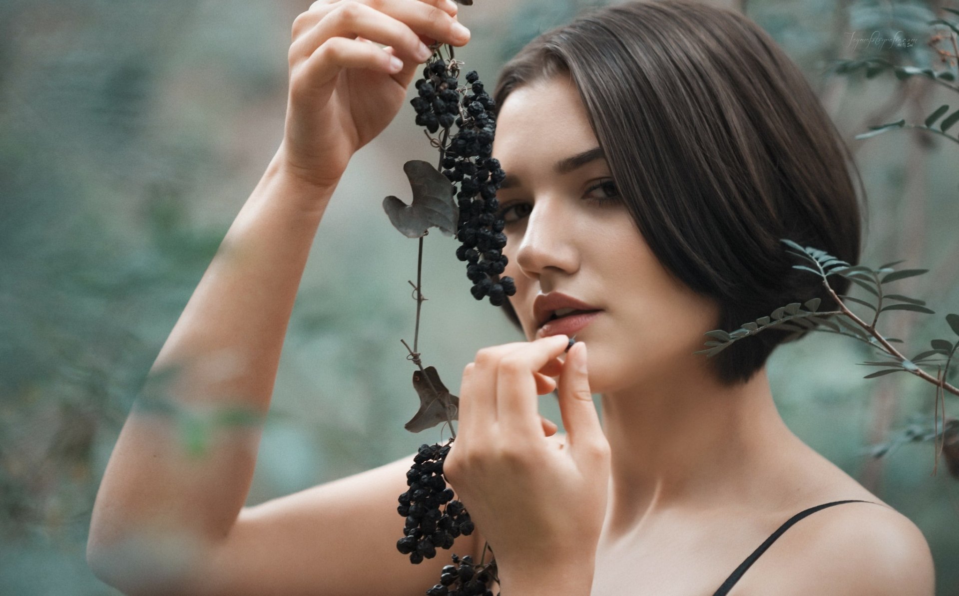 Download Berry Short Hair Brown Eyes Black Hair Woman Model HD ...