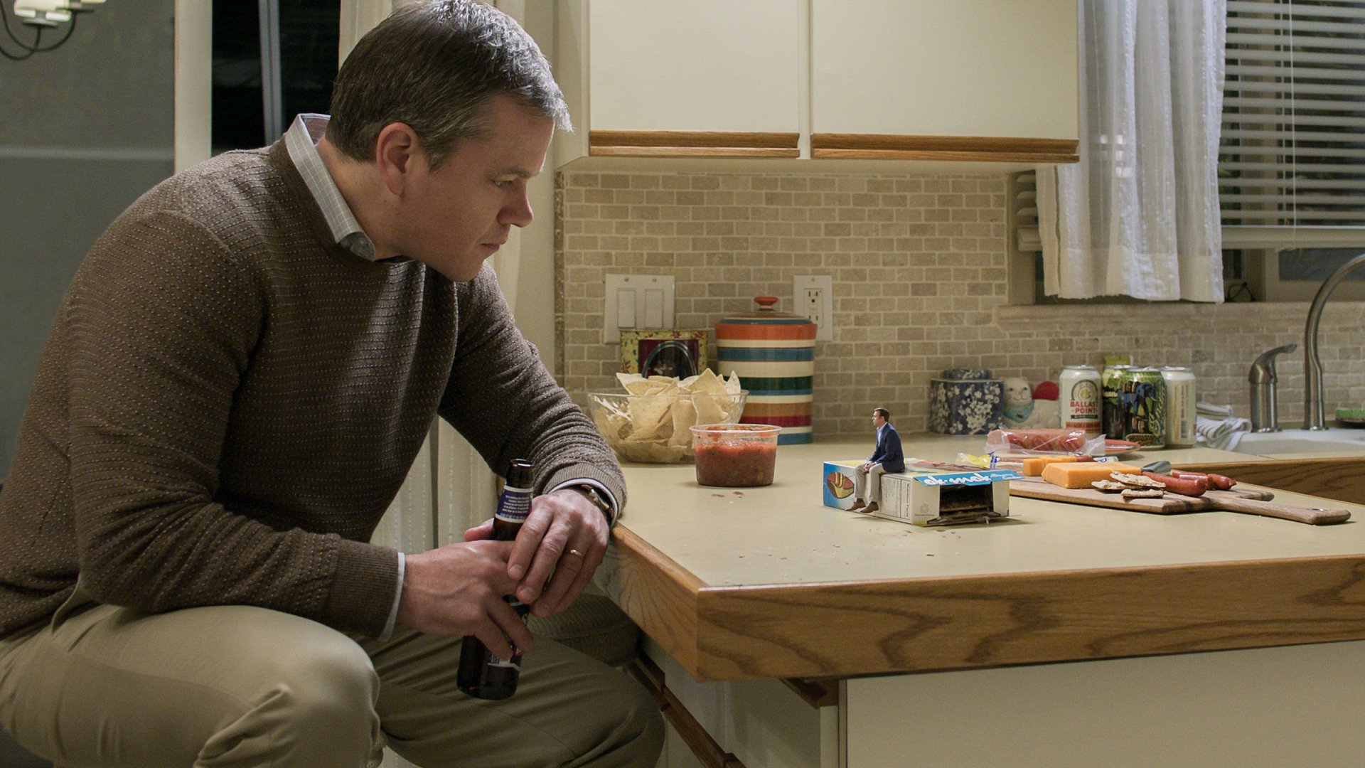 Matt Damon in Downsizing Movie - HD Wallpaper