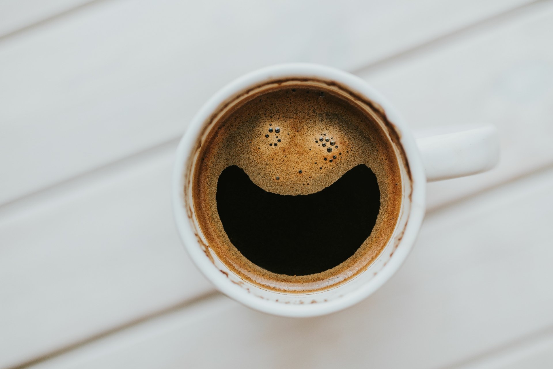 Happy Brew — Smiling Coffee Cup (5K Ultra HD Wallpaper) | 5472x3648 ...