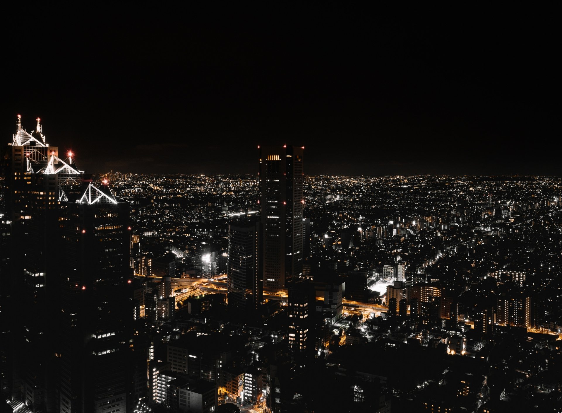 Tokyo Skyline at Night – 4K Ultra HD Cityscape of Japan’s Skyscrapers ...