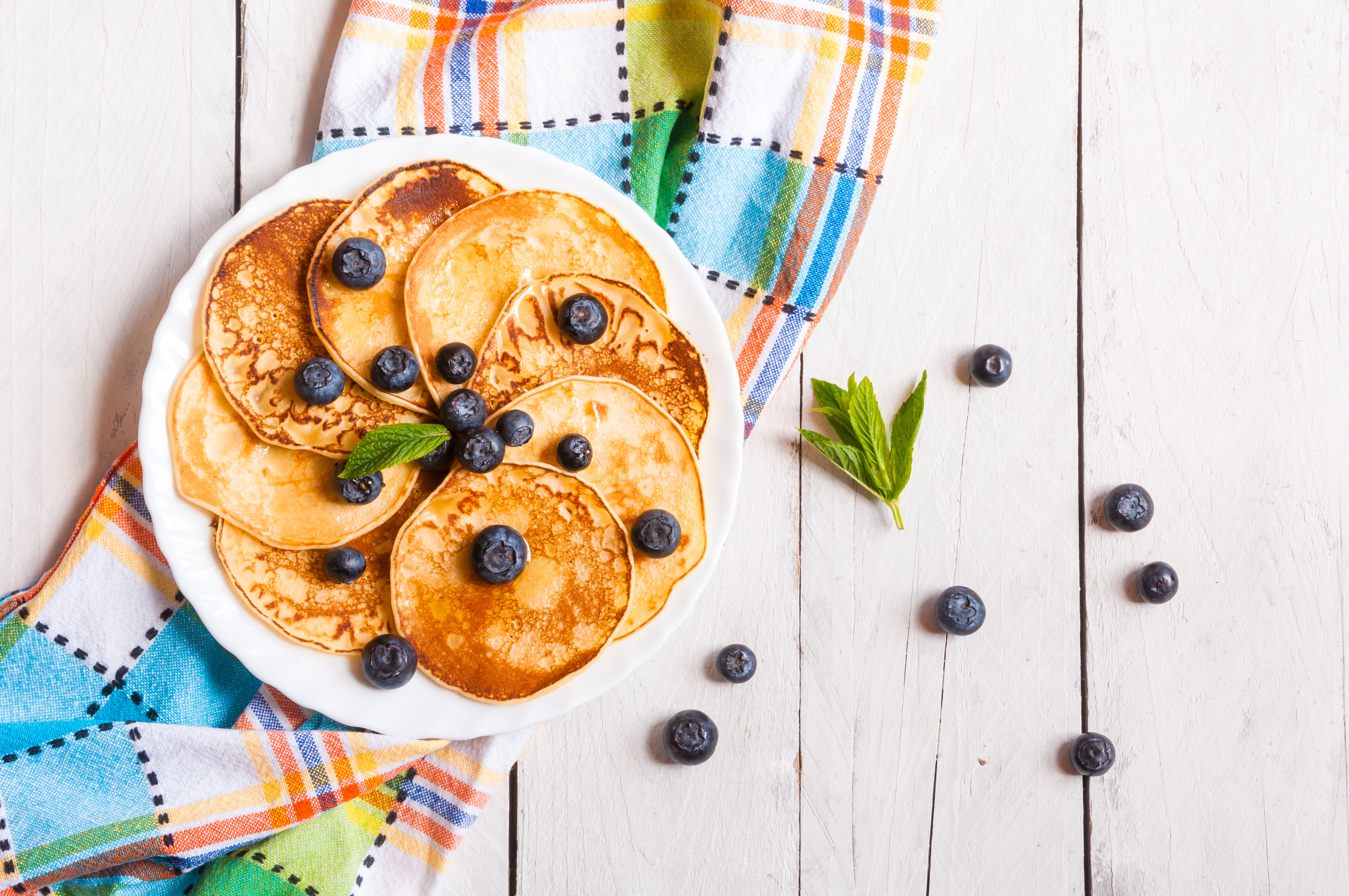 Download Still Life Blueberry Breakfast Food Pancake 4k Ultra HD Wallpaper