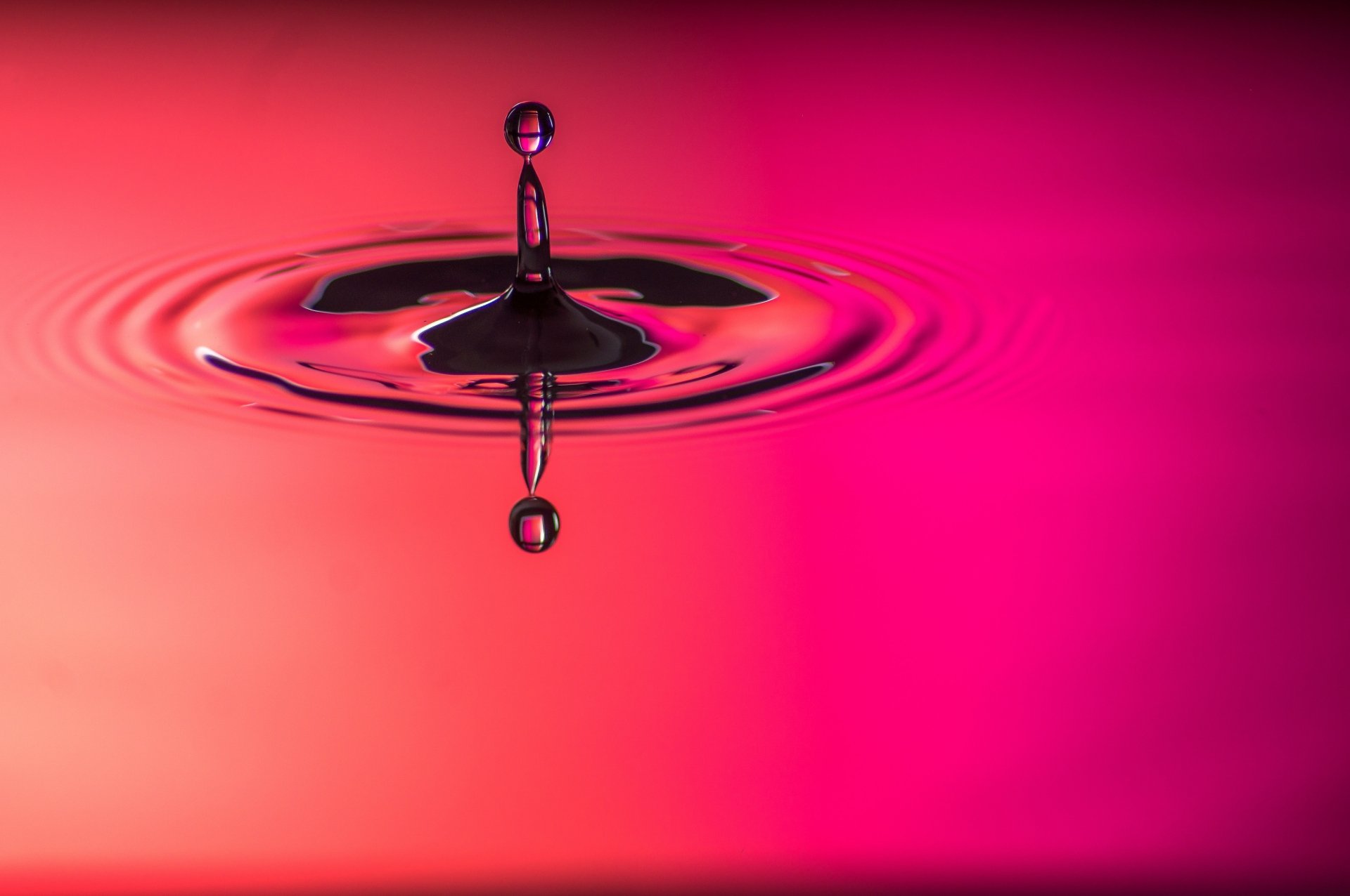 Download Artistic Water Drop 4k Ultra HD Wallpaper by Jonathan Cosens ...