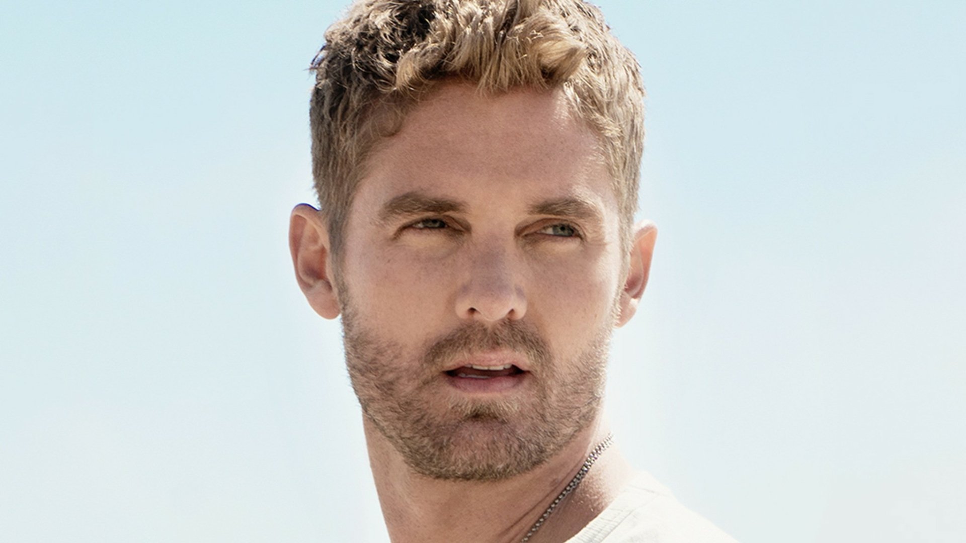 Brett Young HD Desktop Wallpaper